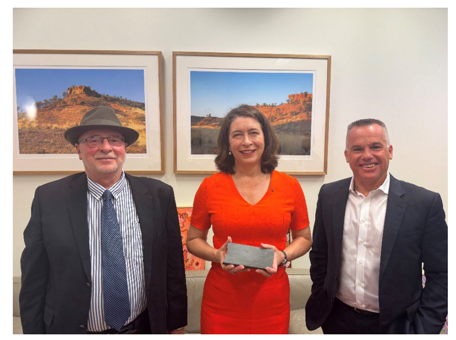 Magnetite Mines promotes Razorback Iron Ore Project with government and ...