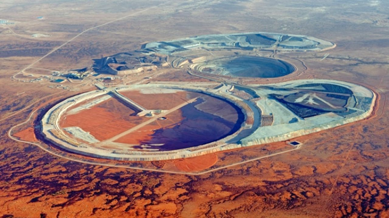 OZ Minerals extends Prominent Hill to 2030 with 50% increase in ...