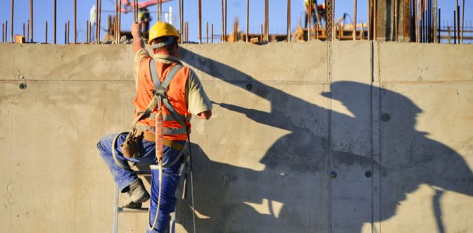 CRH PLC delivers record growth thanks to currency swings and acquisitions