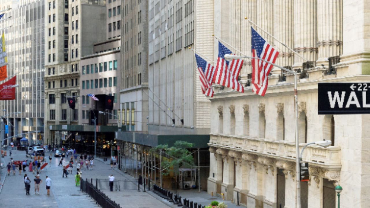 Dow inches below 40,000 mark at the close as markets retreat from records