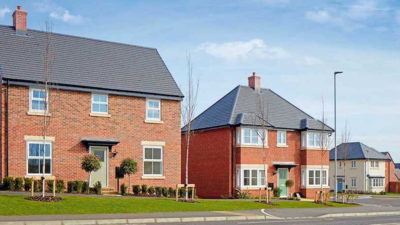 Vistry signs £580m partnership deal with Blackstone, Regis | LSE:VTY