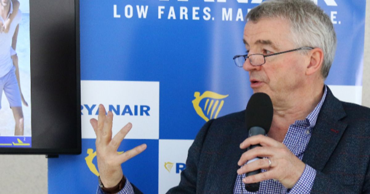 Ryanair profits plunge as airfares drop 15% | LSE:RYA