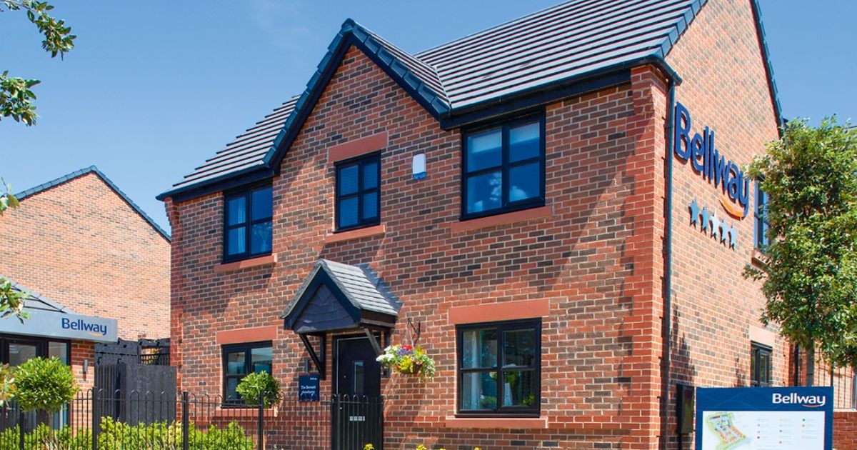 Bellway, Crest Nicholson slide as merger talks extended | LSE:BWY