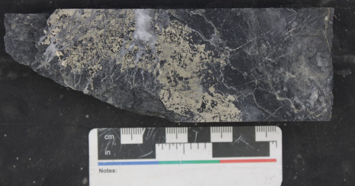 Evergold reveals positive initial assay results from DEM prospect in ...