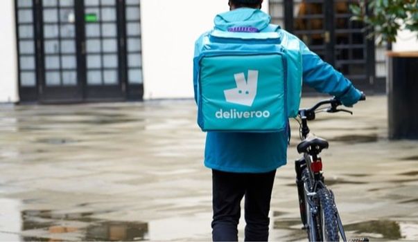 Deliveroo loses out on orders to Just Eat again | LSE:ROO