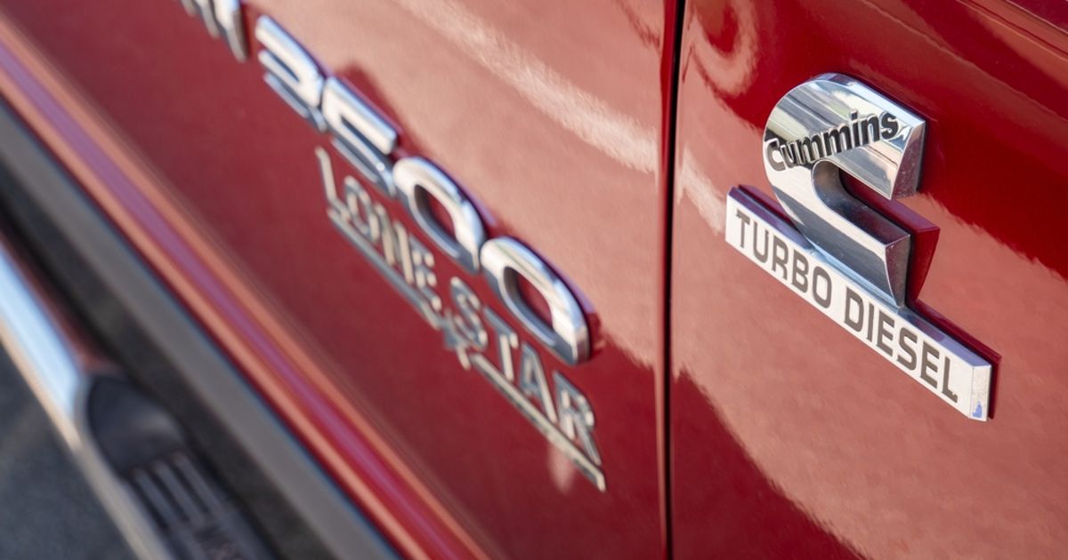 Cummins to pay record $1.7B fine in emissions lawsuit settlement | NYSE:CMI