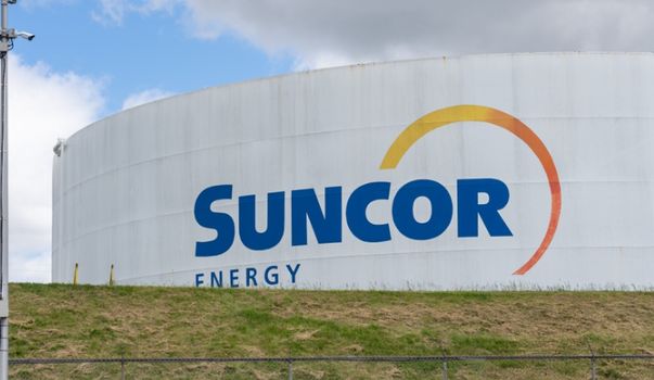 Suncor shares rise after strong 2023 upstream production | TSX:SU