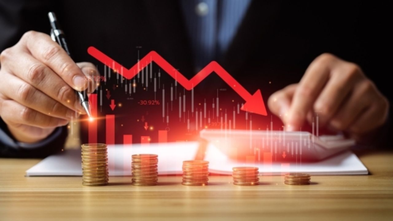 Profit warnings among UK-listed companies hit 16-year high