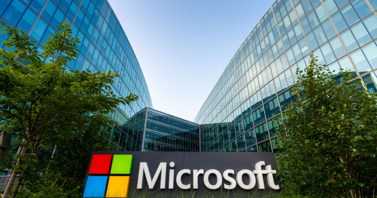 Microsoft share weakness a buying opportunity ahead of AI revenue ...