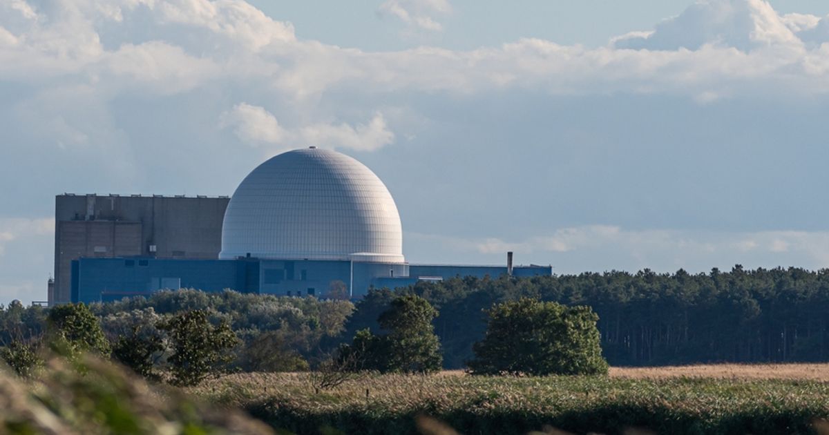 Google goes nuclear as it looks to power its AI revolution | NASDAQ:GOOG