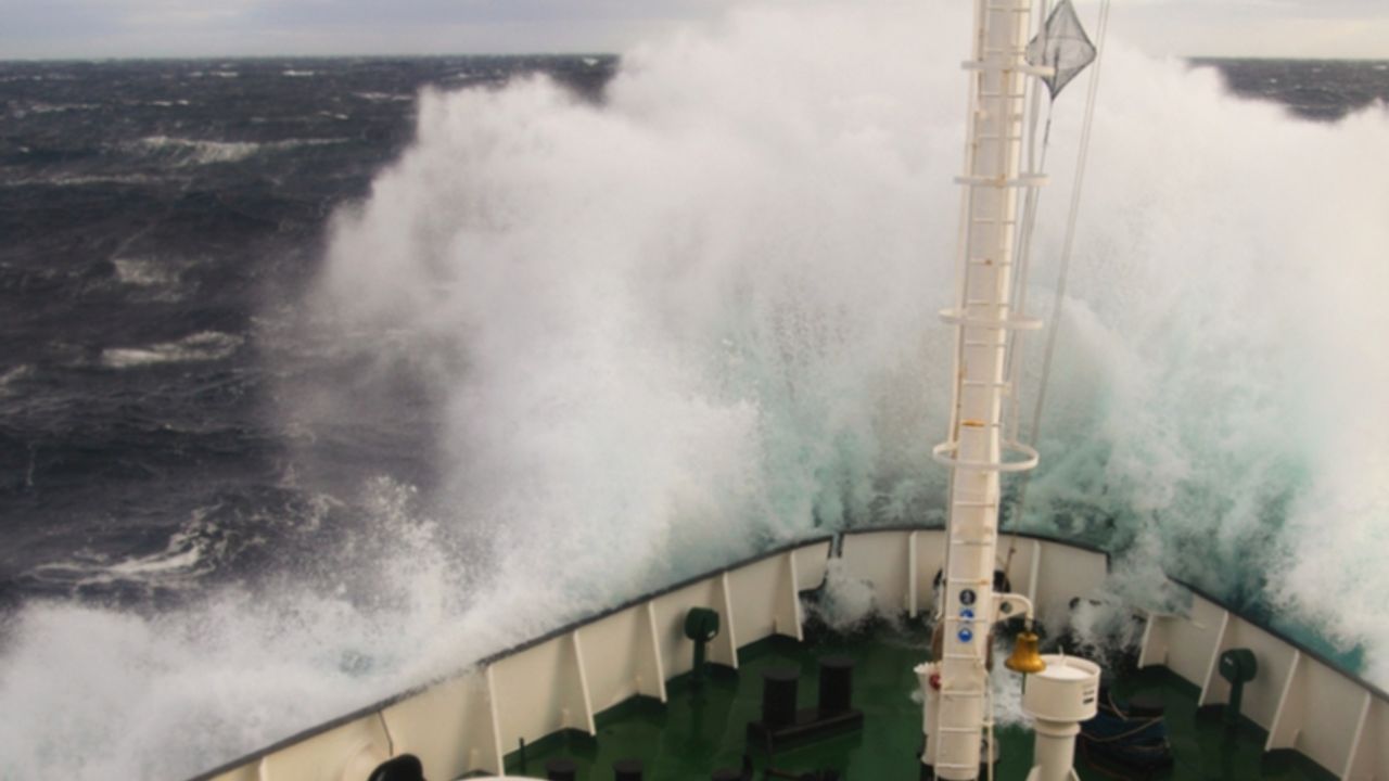 SRT Marine makes splash with $213m contract; shares jump 33% | LSE:SRT
