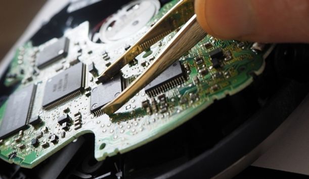 IQE chief departs as chip technology group battens down | AIM:IQE