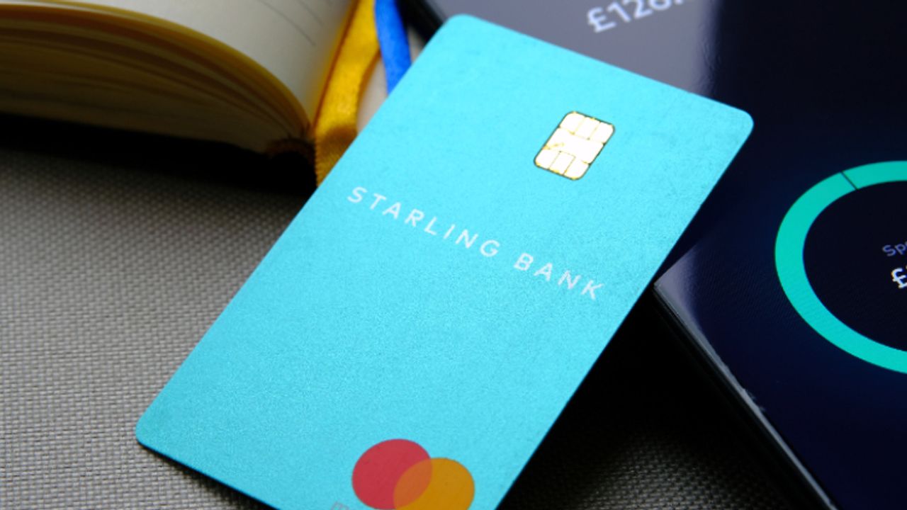 Starling Bank struggles to persuade hybrid workers to come into the ...