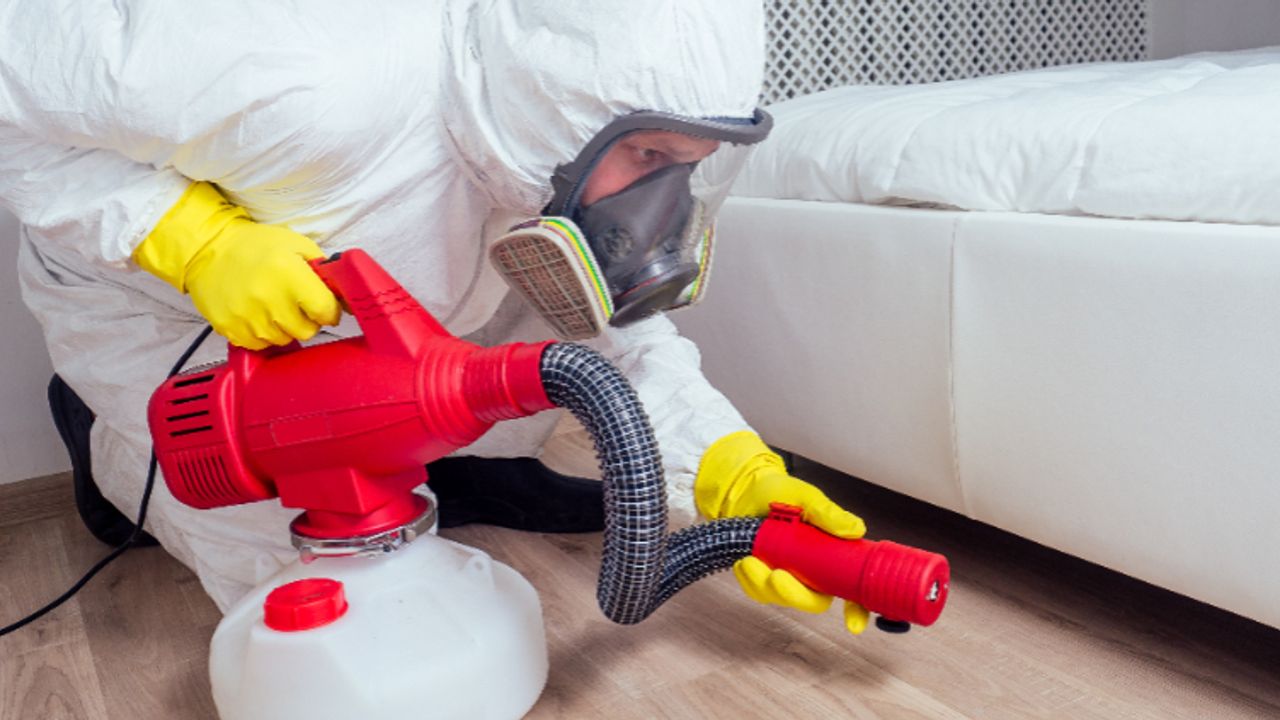 Rentokil rises on €370m exit from French workwear business | LSE:RTO