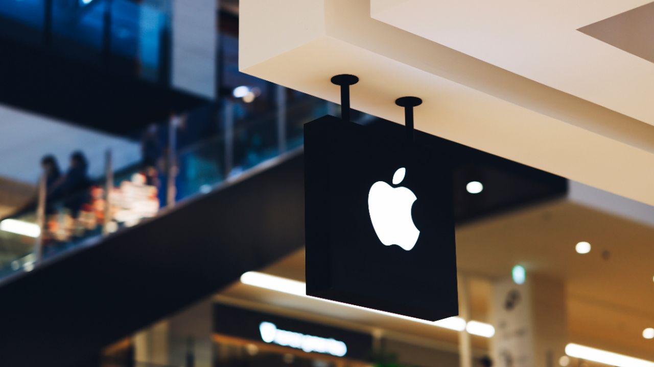 Apple taps generative AI to accelerate chip design and boost AI ...