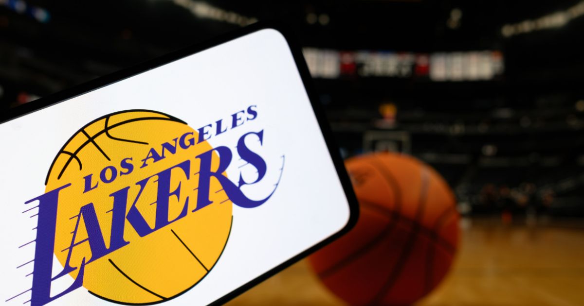 Los Angeles Lakers sold to Dodgers owner Mark Walter in record $10B deal
