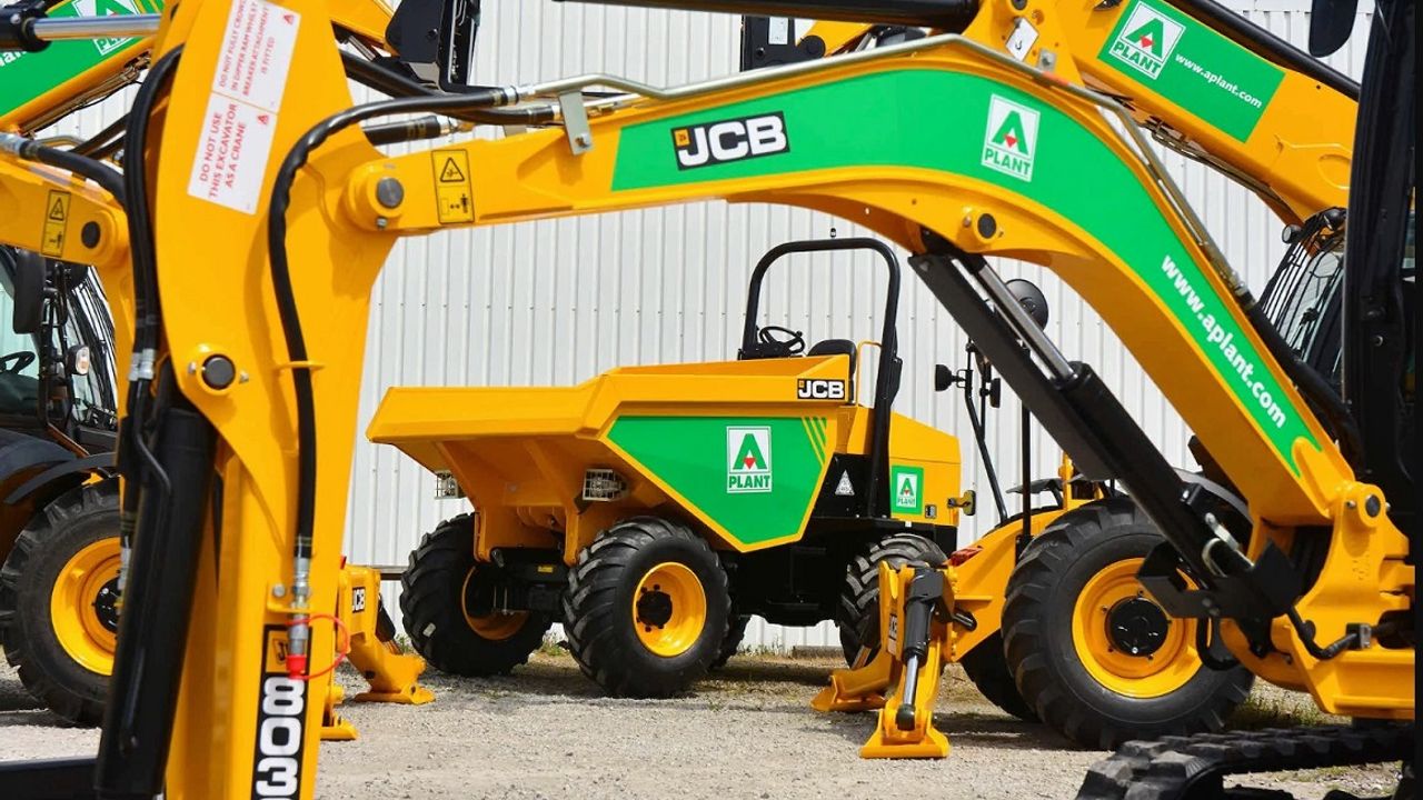 Ashtead revenues and profits soften but cash flow swells | LSE:AHT