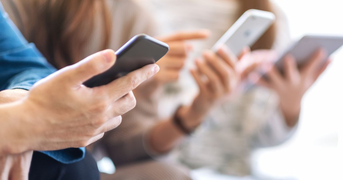 Mobile use overtakes TV as Britain’s top screen time activity, IPA finds