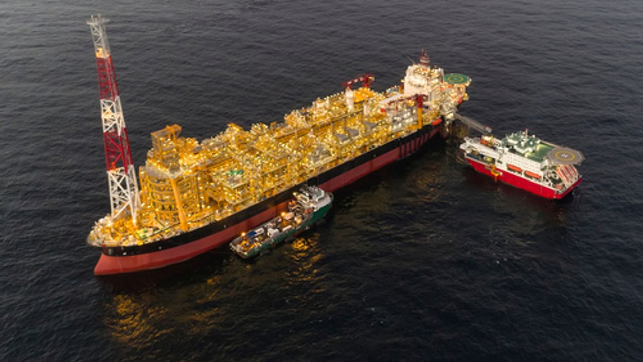 Energean drops 5% on production unit halt amid regional tensions | LSE:ENOG