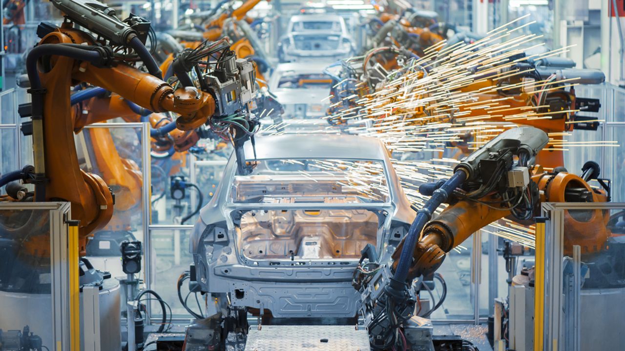 Canada April manufacturing sales post steepest drop since October 2023 ...