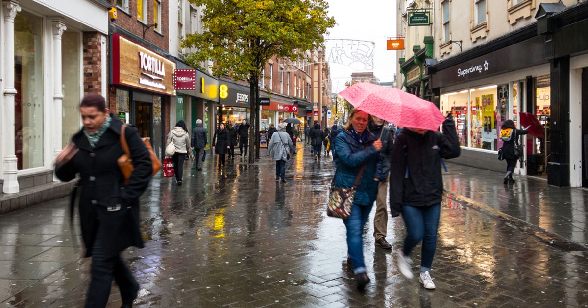 Asos, Next, Currys shares fall as UK retail sales 'pause for breath ...