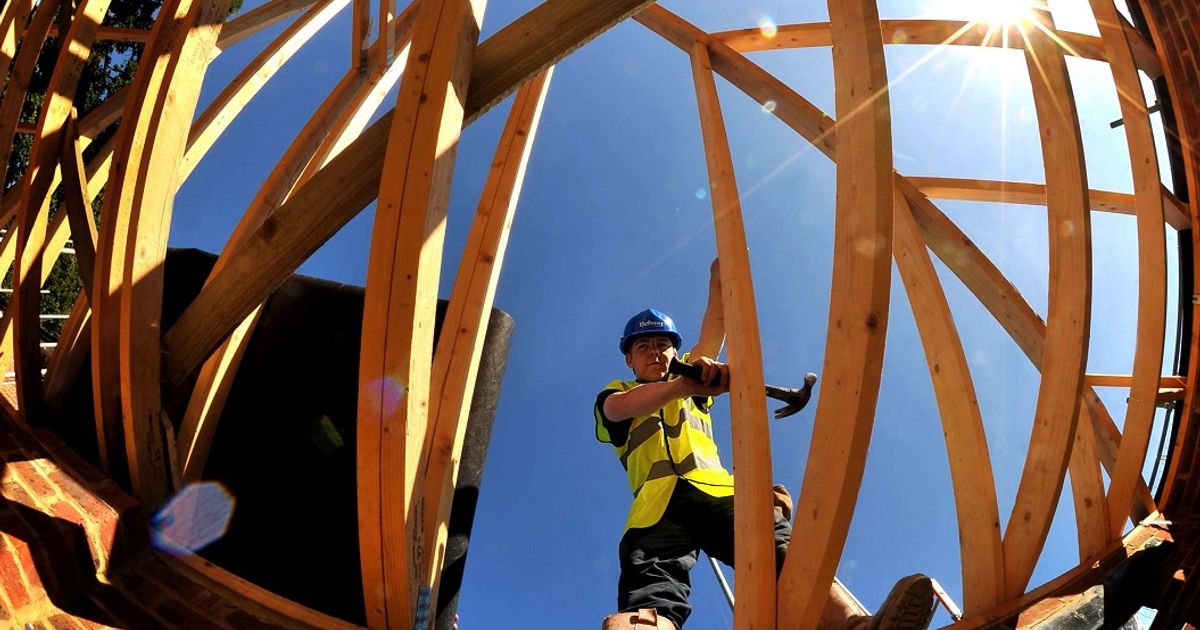 Housebuilders slide as UK property prices fall in June | LSE:TW.