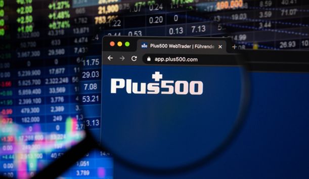 Plus500 promises more buybacks after stronger second quarter | LSE:PLUS