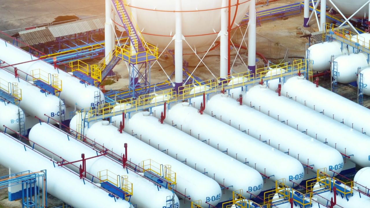 National Grid to sell Grain LNG to Centrica and ECP for £1.66 billion ...