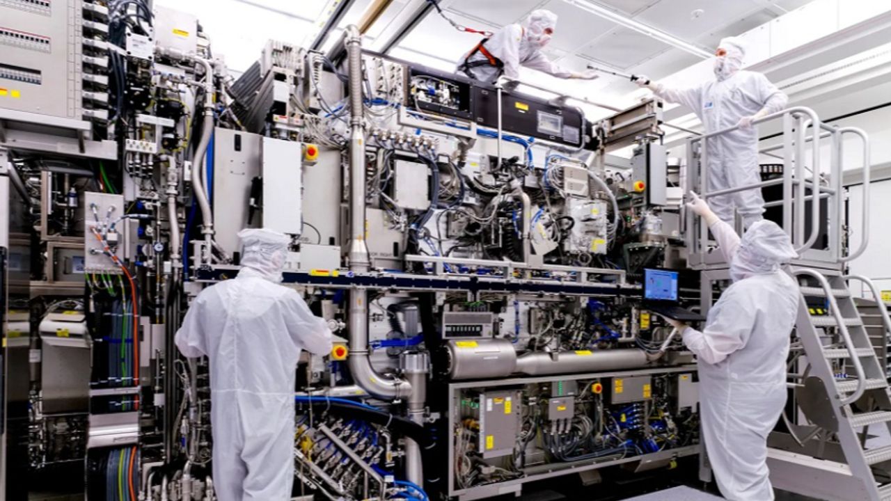 ASML upgraded as UBS eyes return of 'quality compounder' | NASDAQ:ASML ...