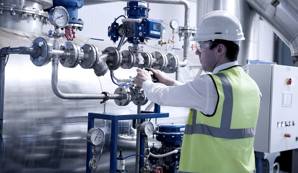 SThree shares slumps as hiring weakness expected to persist | LSE:STEM