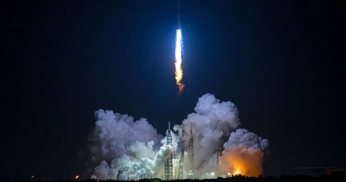 Jeff Bezos's Blue Origin hails success of first New Glenn rocket launch ...