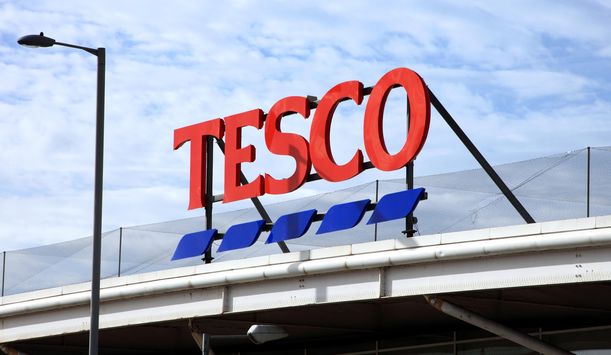 Tesco to axe 400 jobs as competition mounts | LSE:TSCO