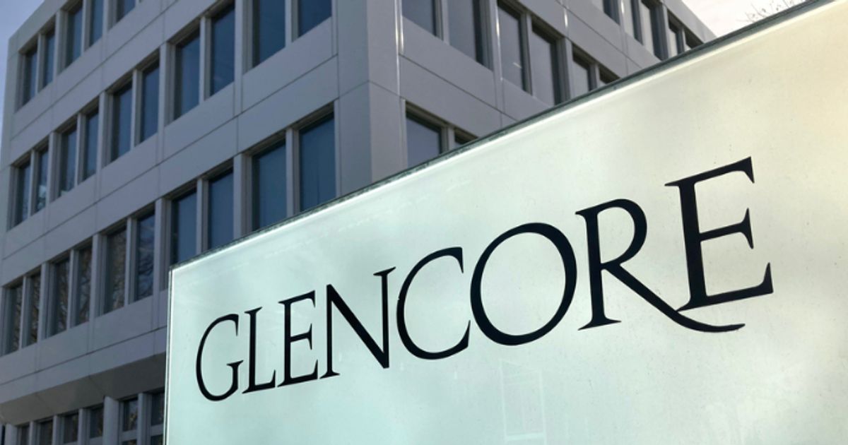 Glencore powers into year-end on coal strength | LSE:GLEN