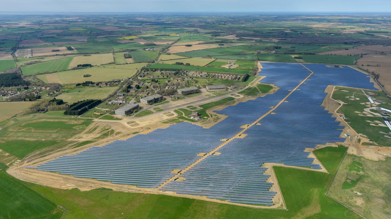 Bluefield Solar mulls change into integrated power producer model | LSE ...