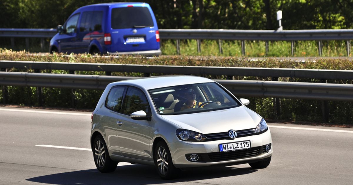 Motor finance lenders question FCA redress calculations | LSE:LLOY