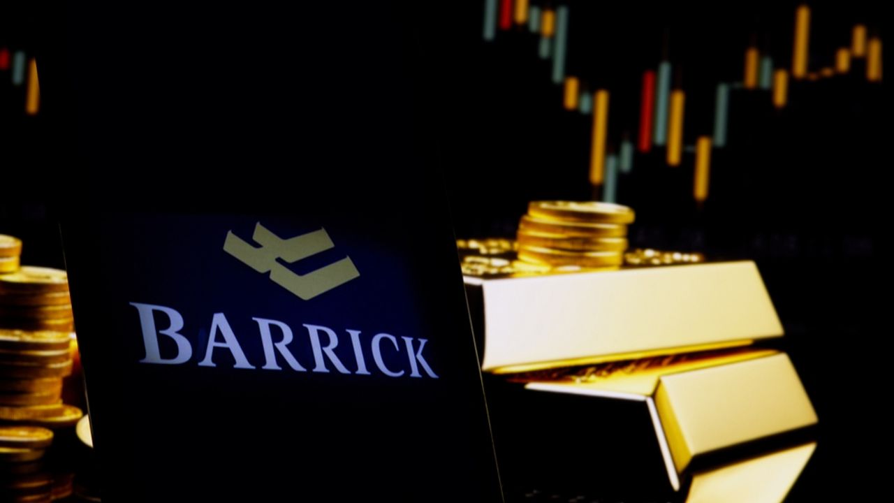 Elliott Management takes $700M stake in Barrick Gold, raising split ...