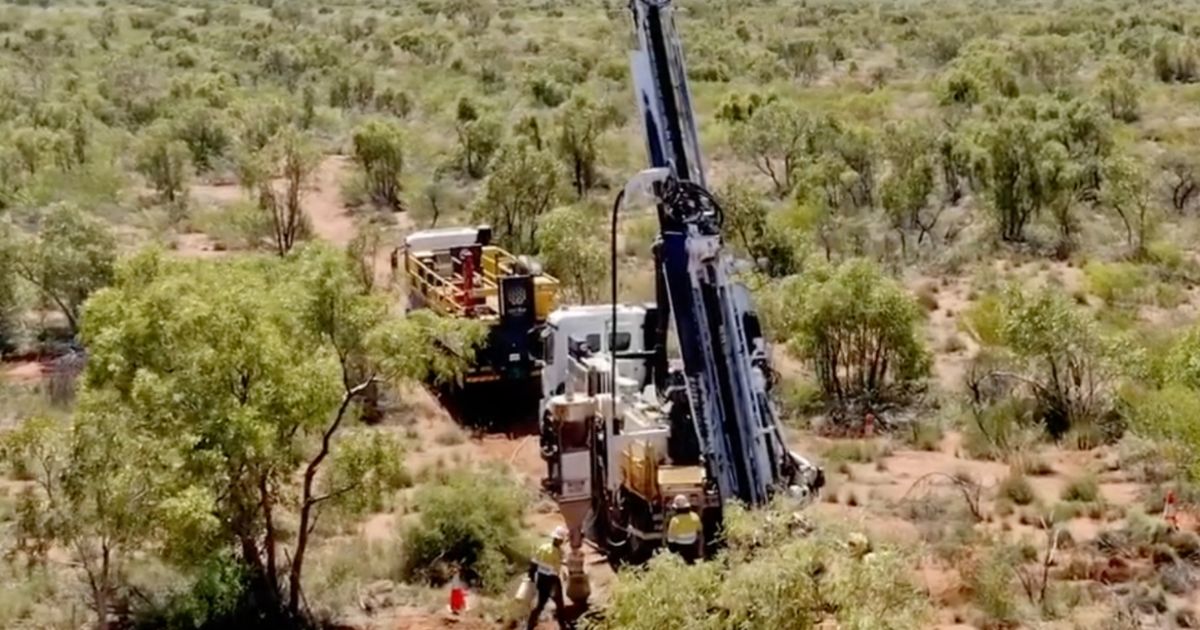 Novo flags high-grade rock chips and new targets at Tibooburra; John ...