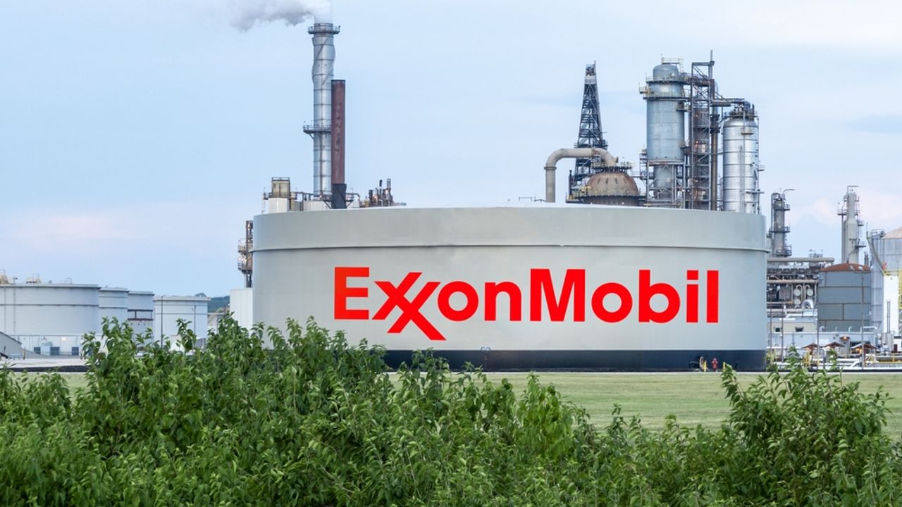 ExxonMobil shares rise after raising earnings and cash flow targets ...