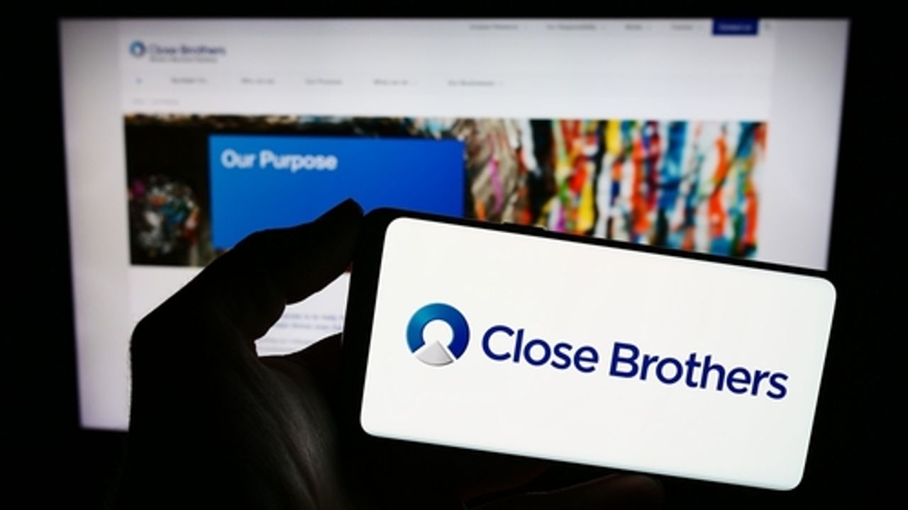Close Bros: broker says worth taking profits after post-FCA update jump ...
