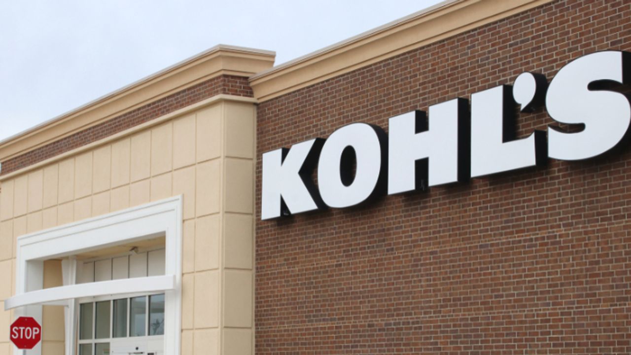 Kohl’s Q1 earnings top estimates as comparable sales decline less than ...