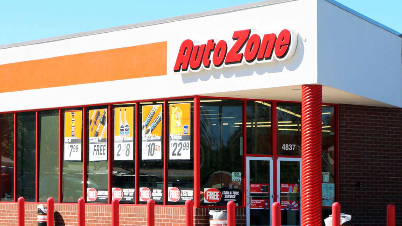 AutoZone shares slide on quarterly revenue miss | NYSE:AZO