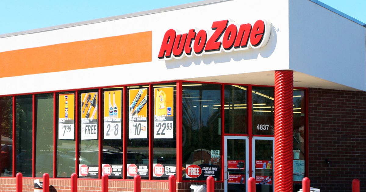 AutoZone shares slide on quarterly revenue miss | NYSE:AZO