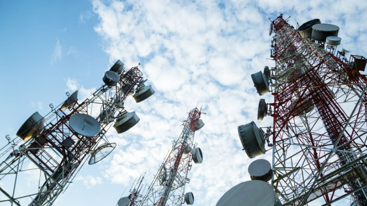 Swoop Holdings signs mobile wholesale partnership with TPG Telecom to ...