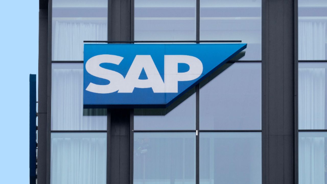 SAP shares plunge on cloud backlog disappointment