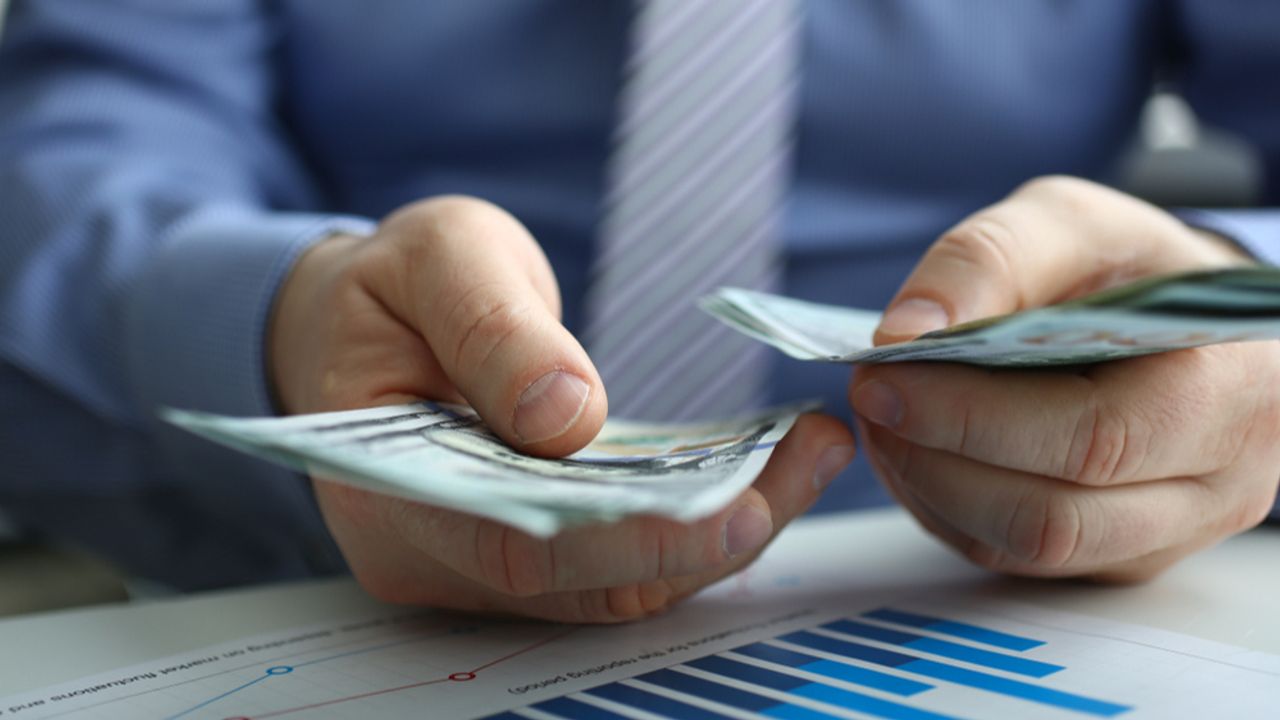 What can investors make of investment trust's double-digit discounts?