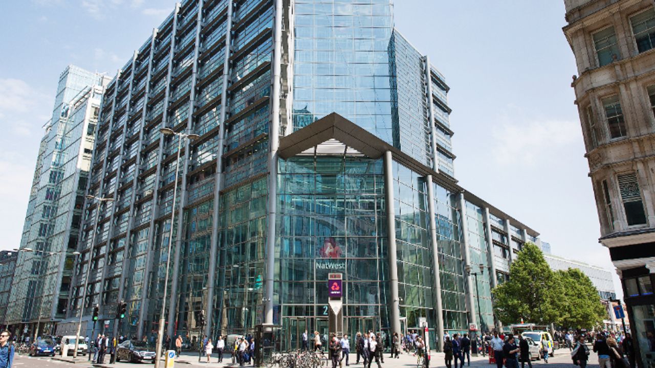 UK banks enter earnings season on a high but need to justify the rally ...