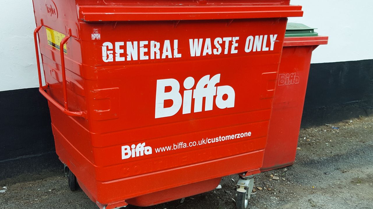 Biffa biffed after mixed trading update | LSE:HBR