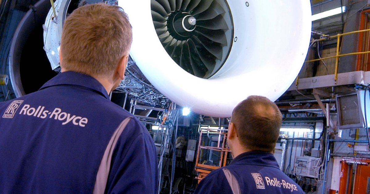 Rolls Royce shares slump after confirming intentions to raise £2.5bn ...