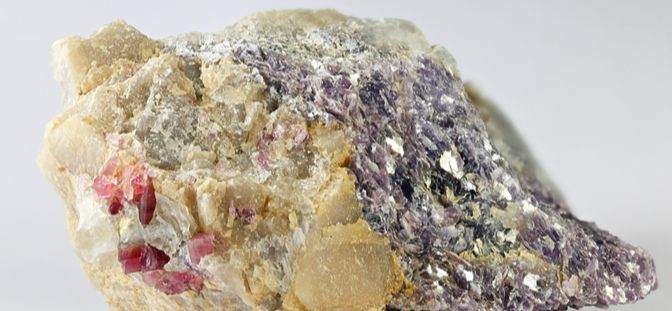 Piedmont Lithium Ltd confirms new spodumene pegmatite discoveries in ...