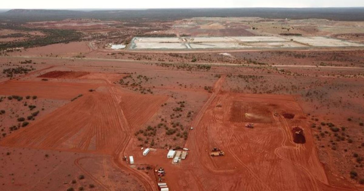 Salt Lake Potash CEO Tony Swiericzuk purchases shares worth $128,733 ...